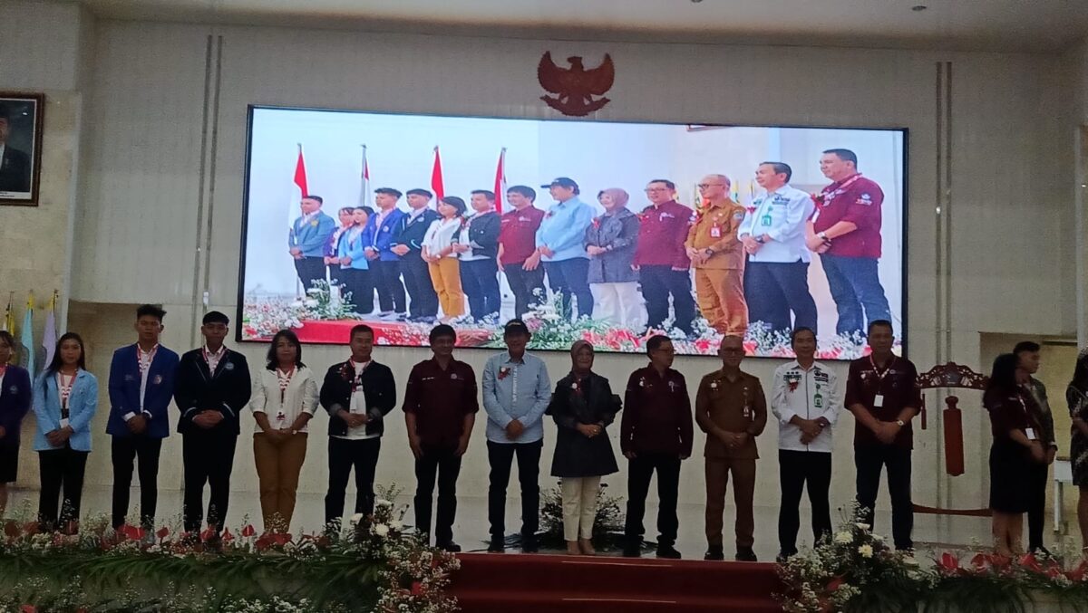 Unsrat Penyelenggara Wirausaha Merdeka 2023 - merdeka17.id